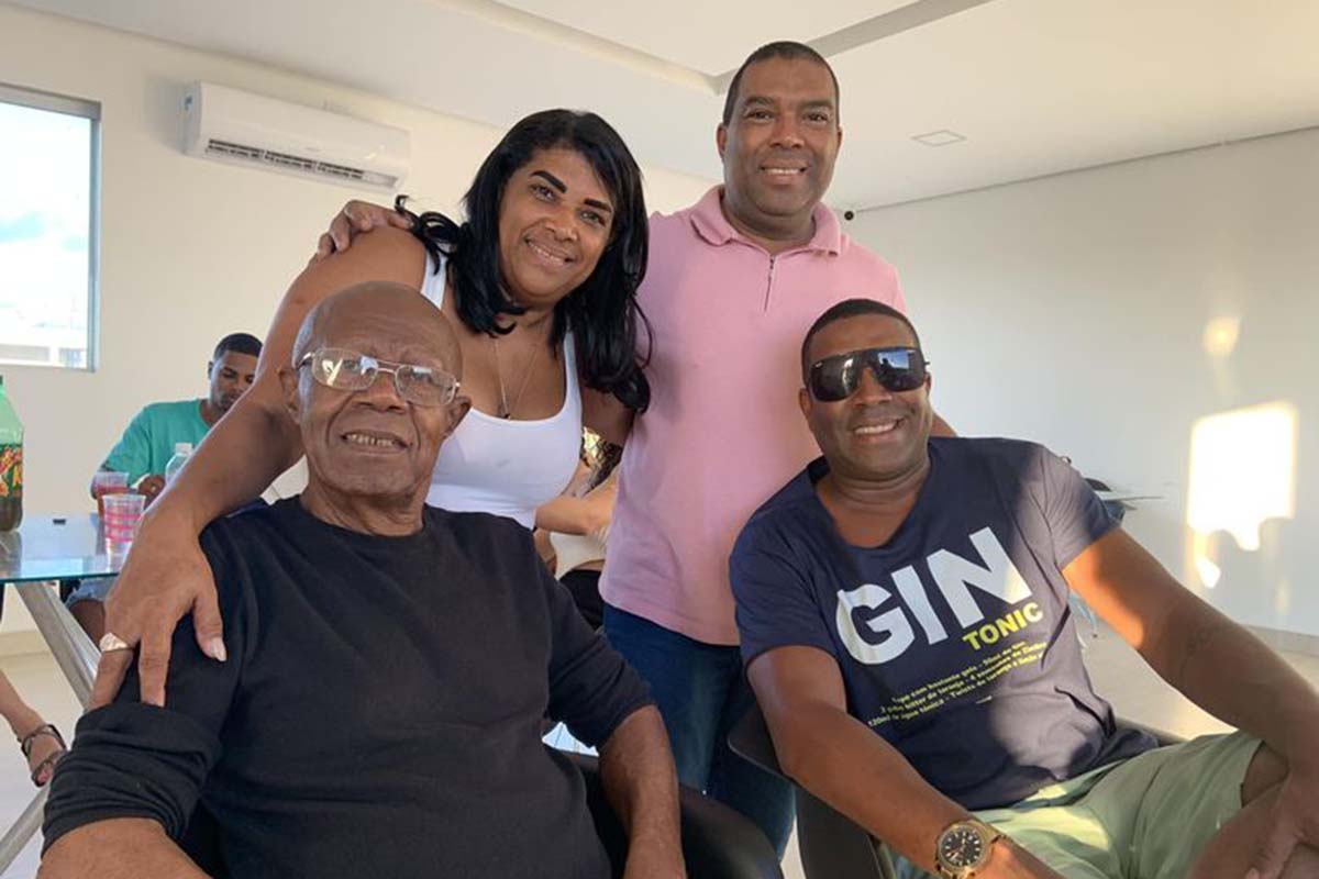 Coluna de Antonio Larangeira de 16 de novembro de 2023 - Jornal Grande ...