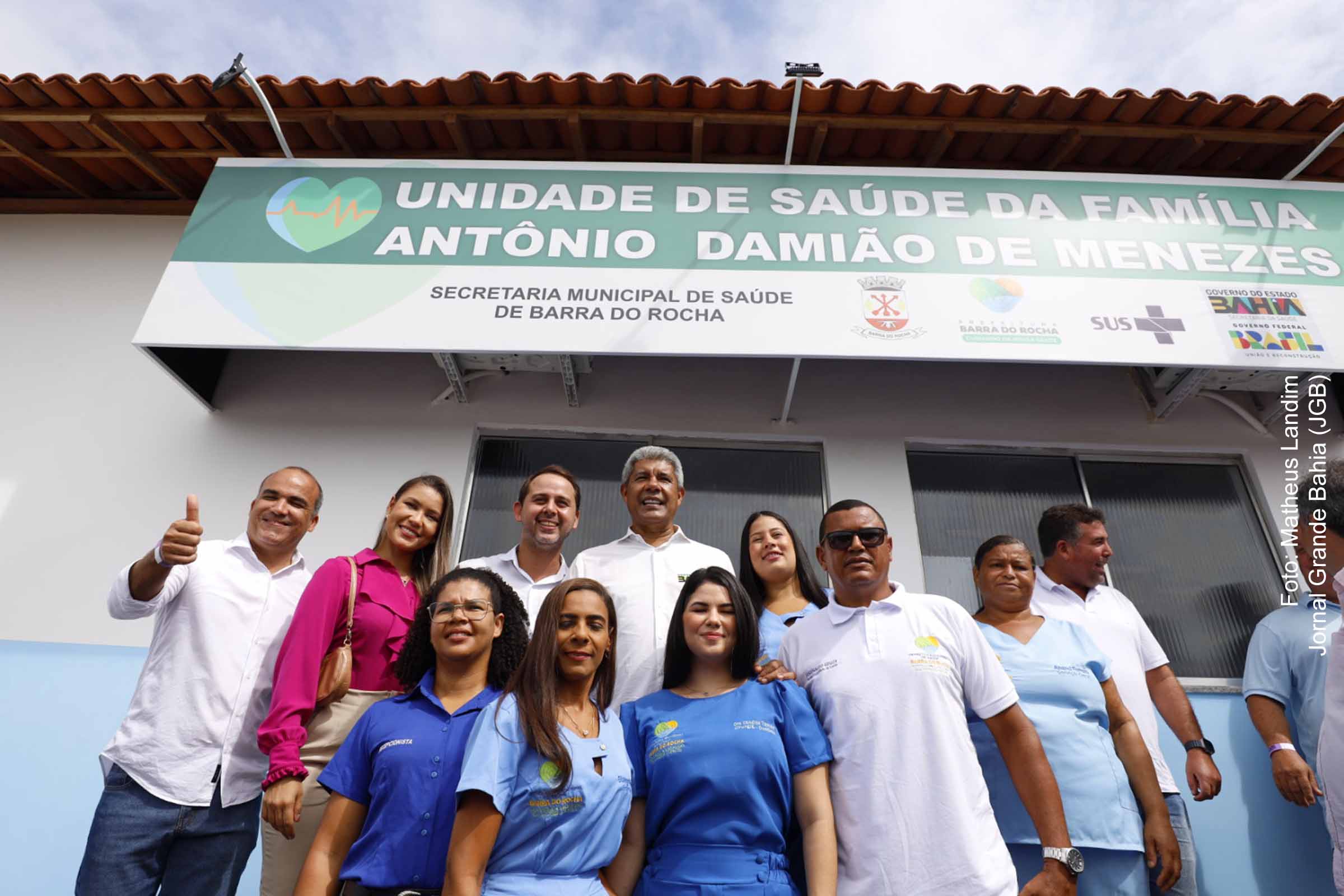 Governador Jerônimo Rodrigues entrega UBS, kits e ambulância em Barra ...